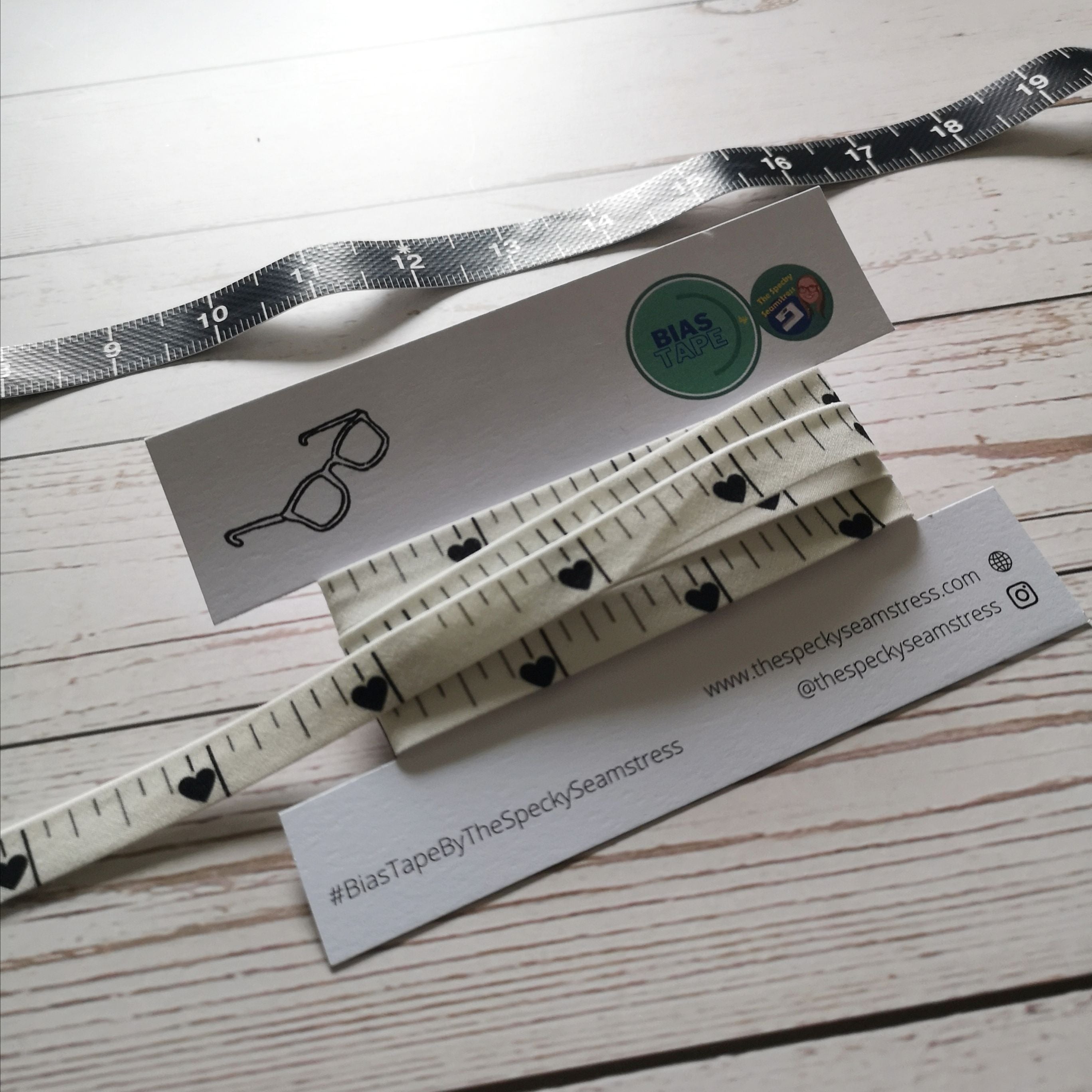 Hearts Tape Measure (White) – The Specky Seamstress